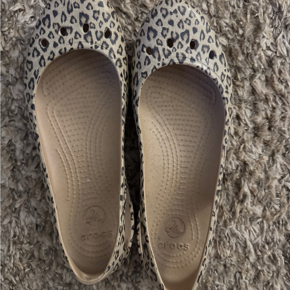 CROCS | Shoes | Crocs Cream And Black Flats With Perforated Upper And ...